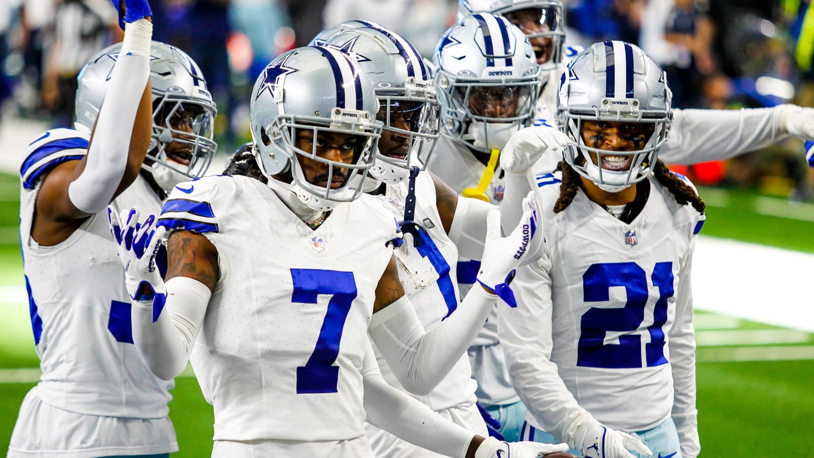 Cowboys defense force four turnovers and Aubrey kicks five field goals ...